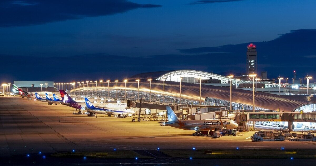 Aero K launches their first international flight, the new Kansai ...