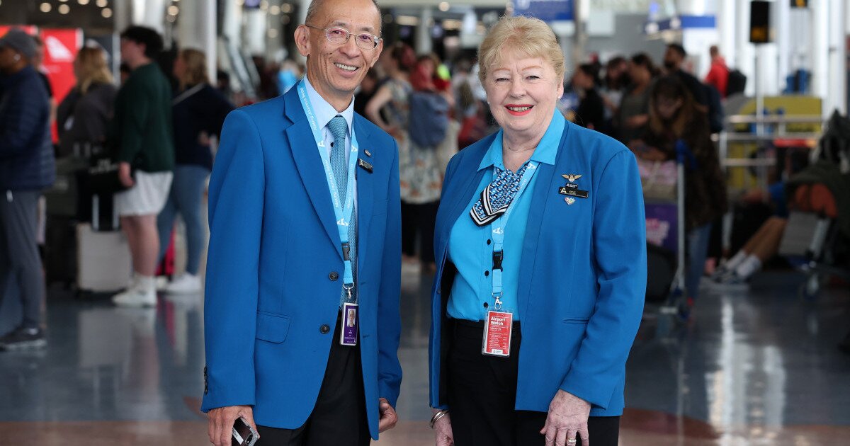 Welcome back! Bluecoats return to the Auckland Airport
